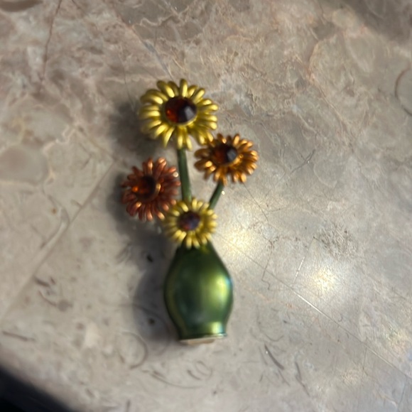 Jewelry | Vintage Flower Pot Brooch With Daisies And Rhinestones Gold ...